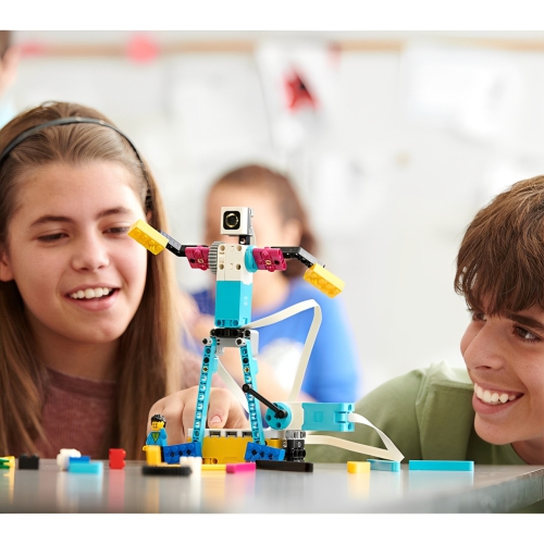 Lego Education Spike Prime Set (45678) - STEAM Education Building with Scratch and Python Coding ...